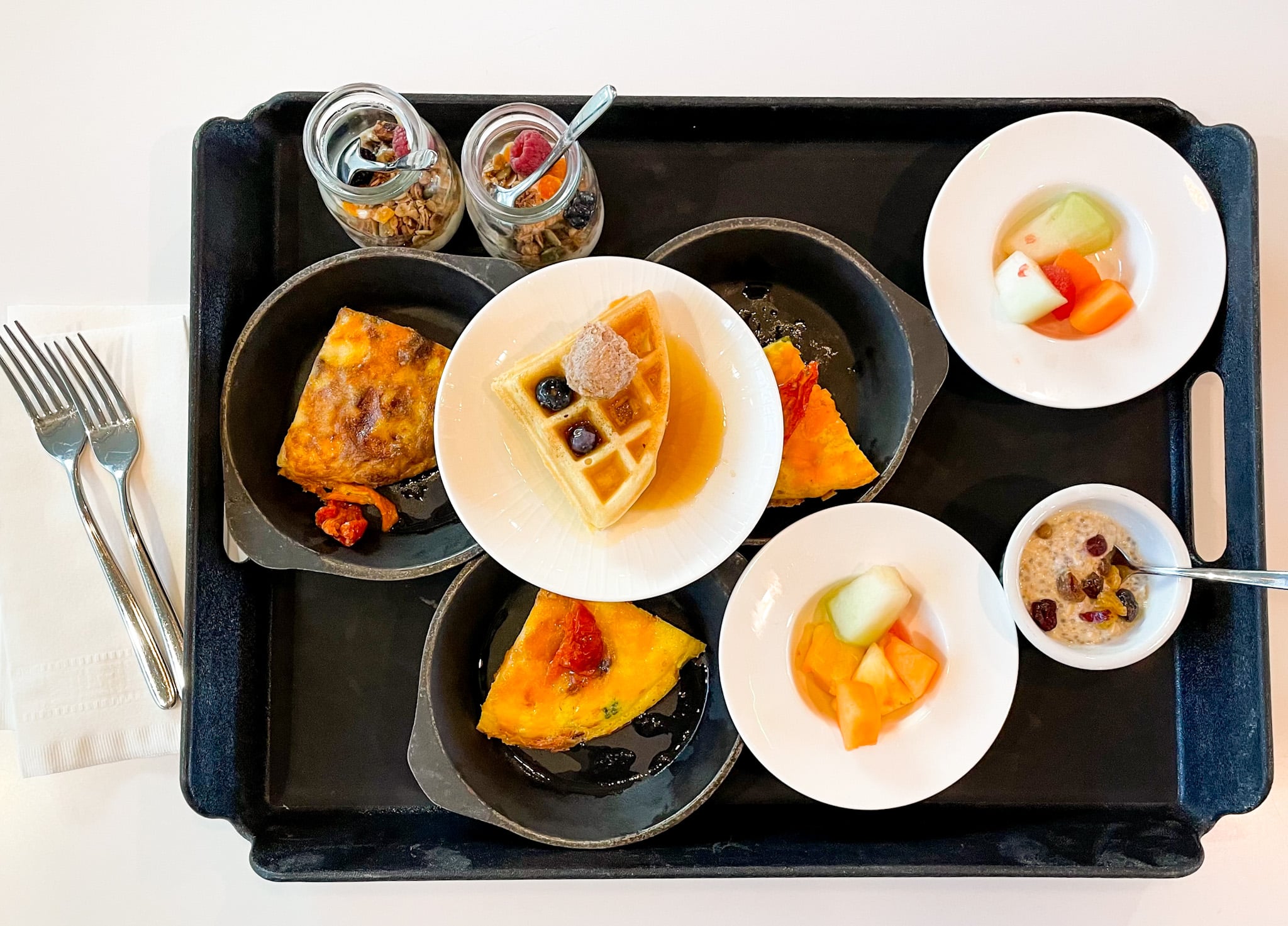 Denver Centurion Lounge Review - The Gallivanting Spoon